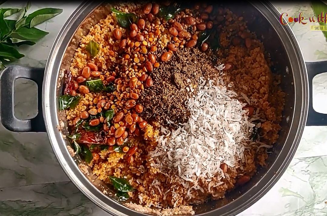 GOJJAVALAKKI / HULIAVALAKKI / CRUSHED SPICY TANGY BEATEN RICE Recipe ...
