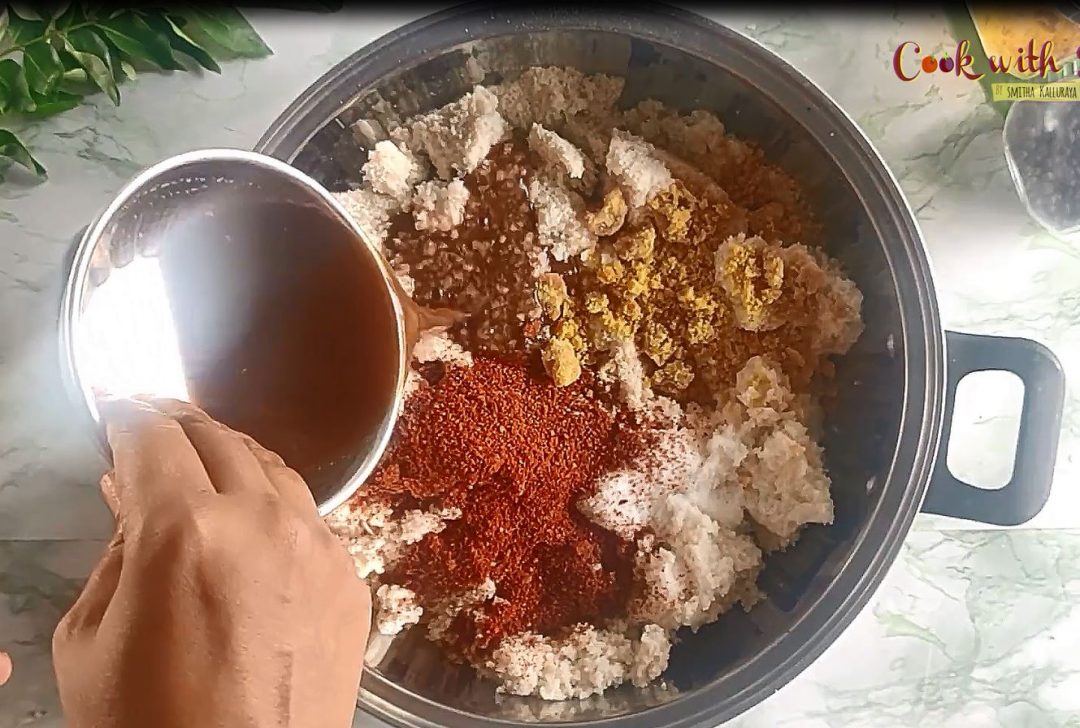 GOJJAVALAKKI / HULIAVALAKKI / CRUSHED SPICY TANGY BEATEN RICE Recipe ...