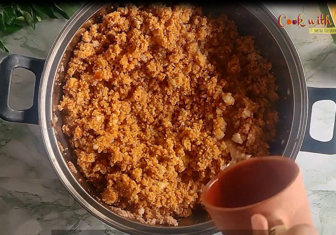 GOJJAVALAKKI / HULIAVALAKKI / CRUSHED SPICY TANGY BEATEN RICE Recipe ...
