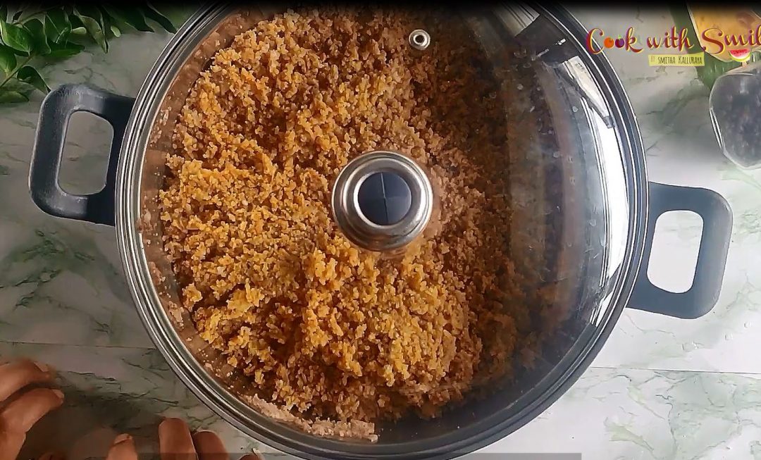 GOJJAVALAKKI / HULIAVALAKKI / CRUSHED SPICY TANGY BEATEN RICE Recipe ...