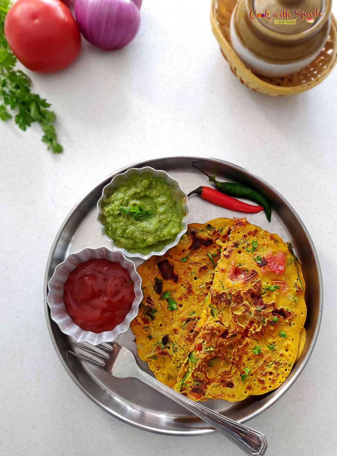 TOMATO OMELETTE RECIPE / EGGLESS VEGETARIAN OMELETTE / BESAN KA CHEELA