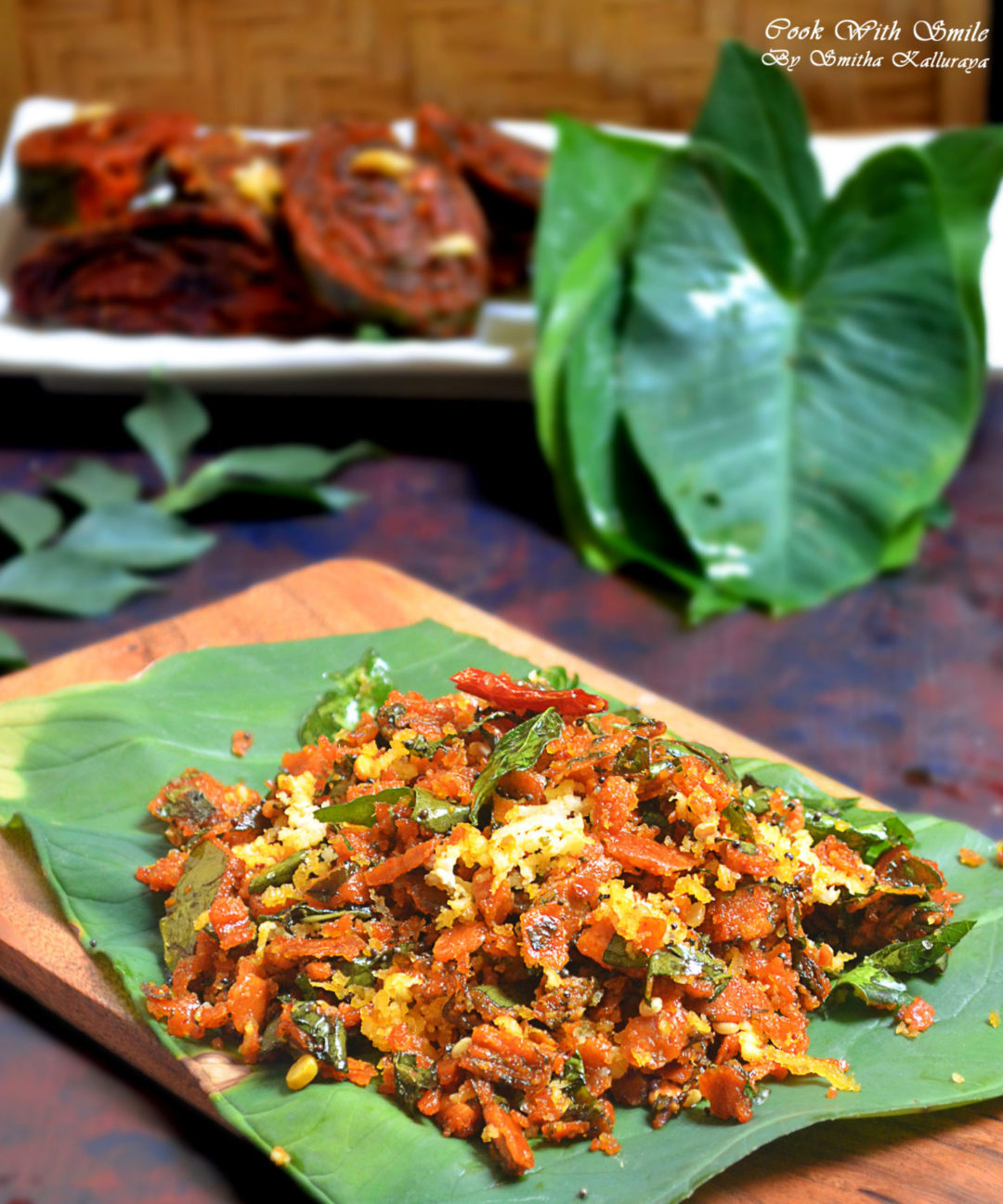 PATHRODE USLI / SEASONED PATRA Recipe | Cook With Smile