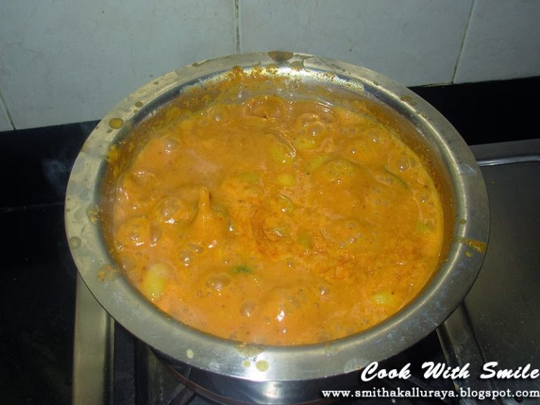 MAVINAKAYI GOJJU ( MENASKAI) RECIPE / KARNATAKA STYLE RAW MANGO CURRY ...