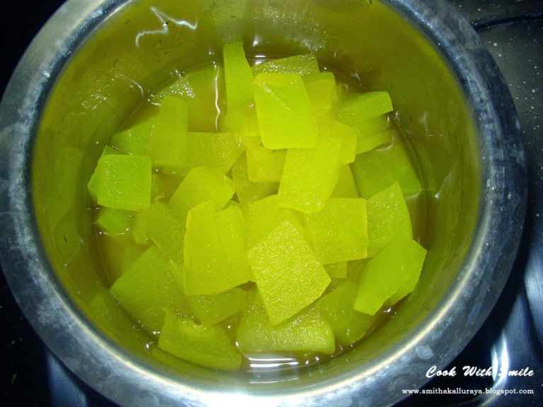 MAJJIGE HULI RECIPE / MOR KUZHAMBU / MAJJIGA PULUSU / MORUKOOTAN | Cook ...