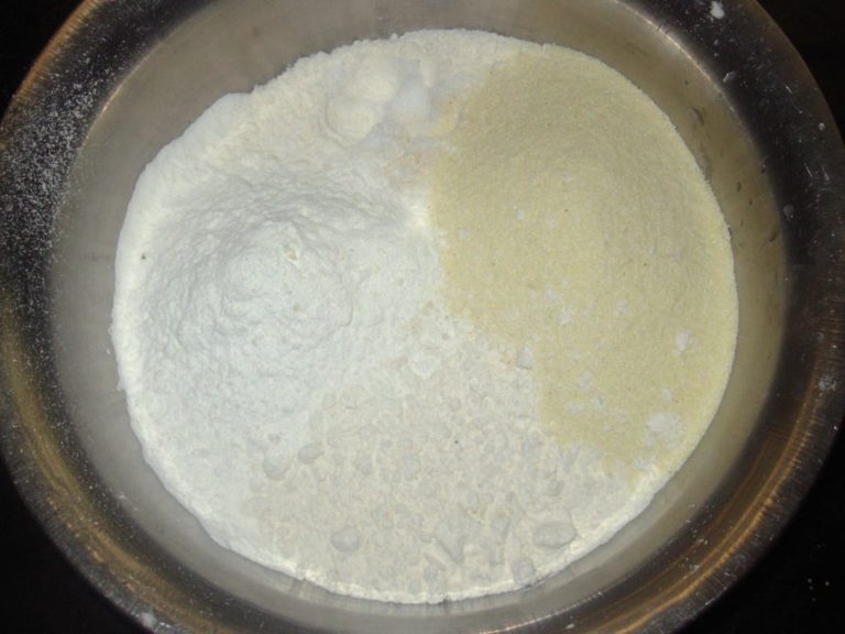 KARJIKAI / KARIGADABU / KAJJIKAYALU / SWEET SOMAS / KARANJI RECIPE ...