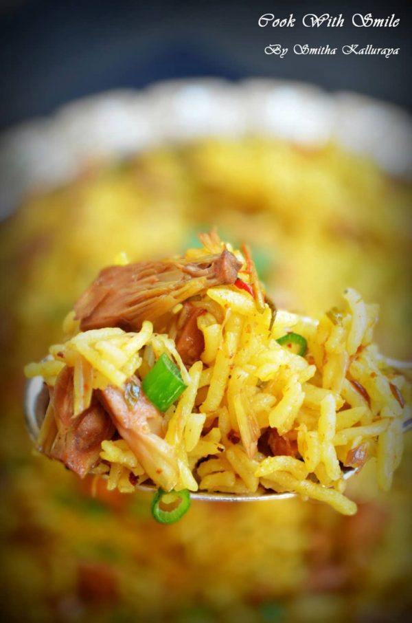 RAW JACKFRUIT PULAO / JACKFRUIT BIRYANI / KATHAL KI BIRYANI RECIPE | Cook With Smile