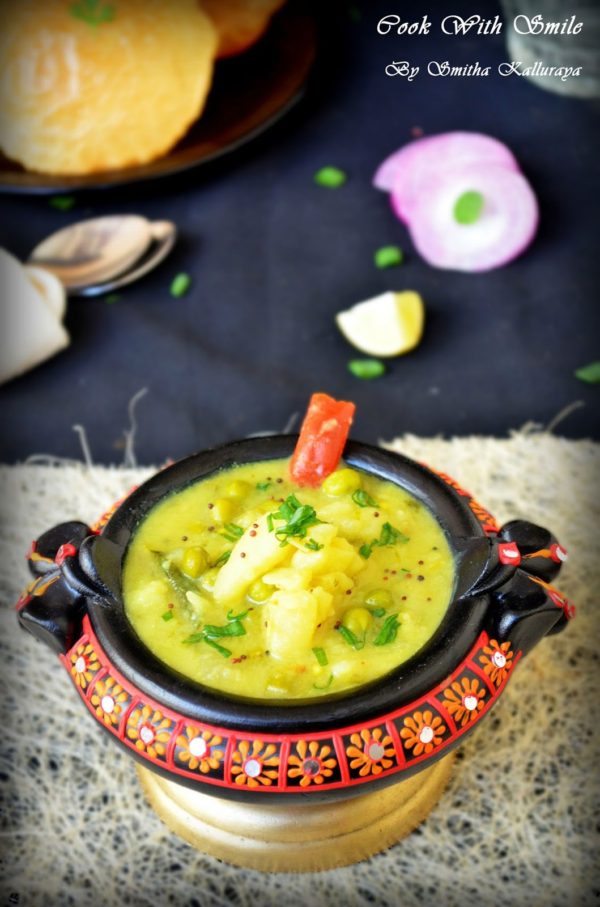 POORI MASALA RECIPE/ POTATO MASALA FOR POORI / BOMBAY SAGU / POTATO ...