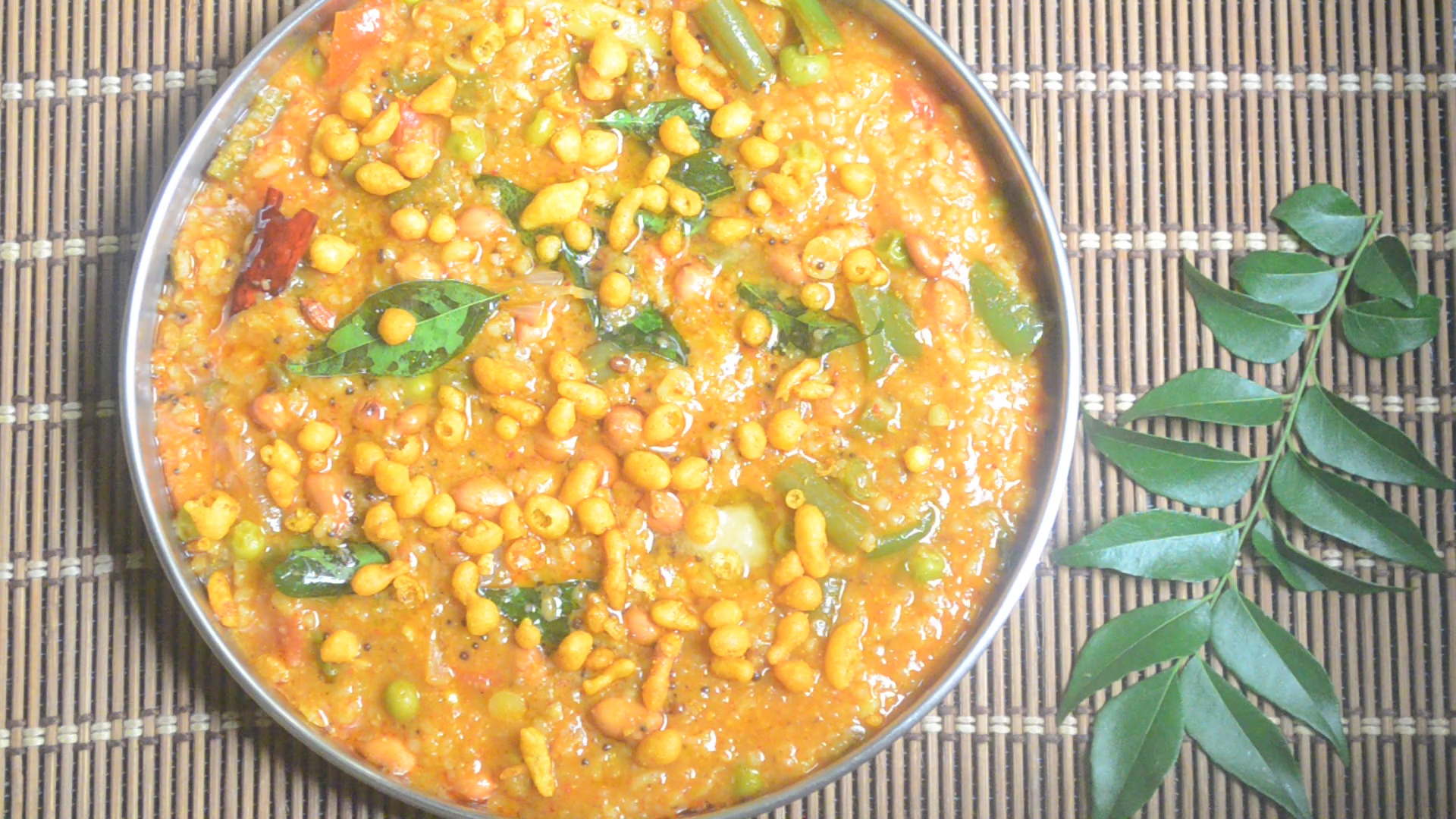 BISI BELE BATH RECIPE / KARNATAKA STYLE BISIBELE BATH