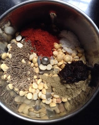 STUFFED CHILLI BAJJI RECIPE / ANDHRA CUT MIRCHI BAJJI /MIRAPAKAYA BAJJI ...