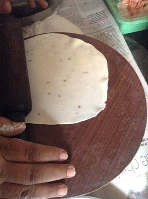 BILI HOLIGE / STUFFED RICE FLOUR PARATHA - KARNATAKA RECIPES | Cook ...