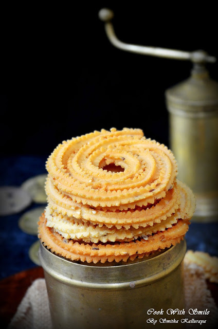 CHAKLI RECIPE / RICE FLOUR CHAKLI RECIPE / CHAKKULI | Cook With Smile