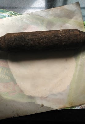 RAVA BHAKRI RECIPE / CHIROTI RAVA ROTI / SOOJI ROTI RECIPE - Cook with ...