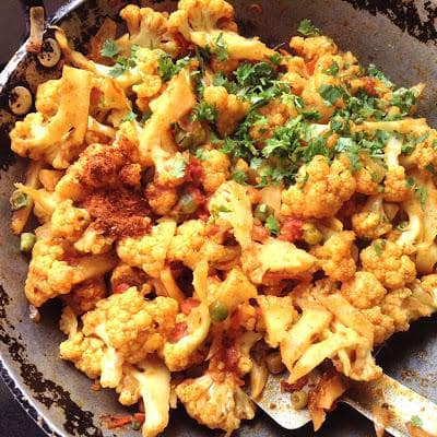 CAULIFLOWER SABZI / GOBI KI SABZI - EASY CAULIFLOWER CURRY RECIPE ...