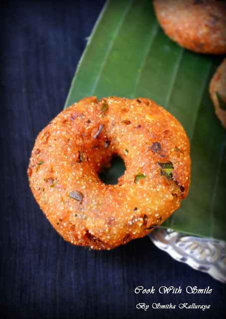 INSTANT BREAD VADA / INSTANT MEDU VADA - LEFTOVER BREAD RECIPES | Cook ...