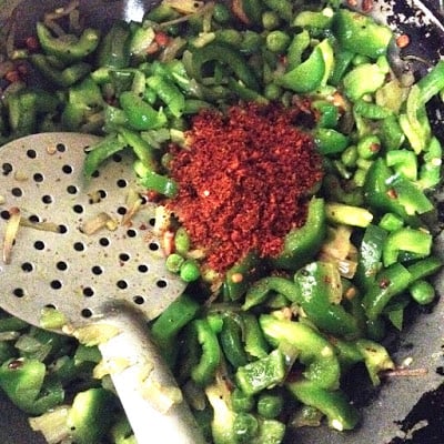 CAPSICUM BATH RECIPE / CAPSICUM RICE RECIPE - EASY LUNCHBOX RECIPES ...
