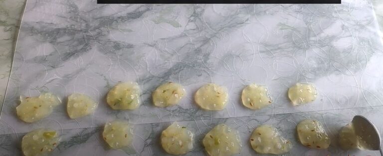 SABAKKI SANDIGE /SAGO PAPAD / JAVVARISI VADAM Recipe