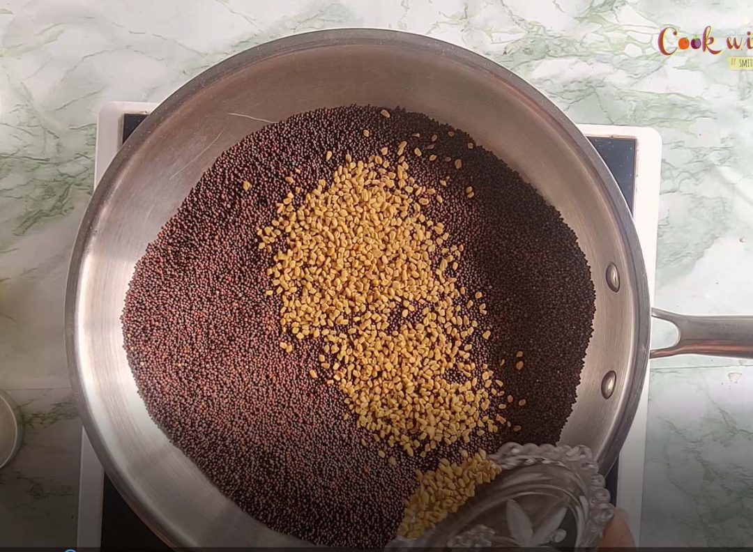 AVAKKAI PICKLE / ANDHRA SPECIAL AVAKAYA MANGO PICKLE RECIPE | Cook With ...