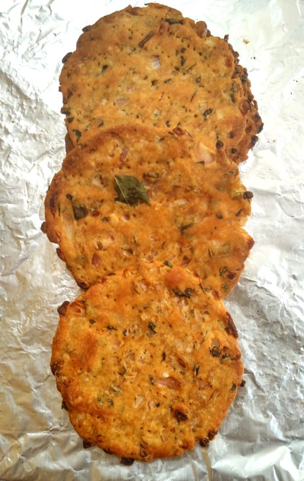 MADDUR VADA RECIPE / MADDUR VADE | Cook With Smile