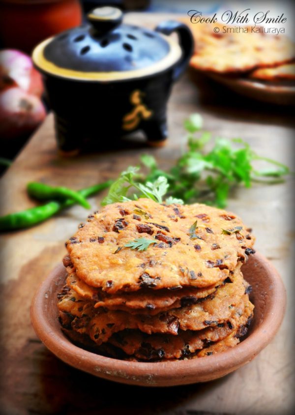 MADDUR VADA RECIPE / MADDUR VADE | Cook With Smile