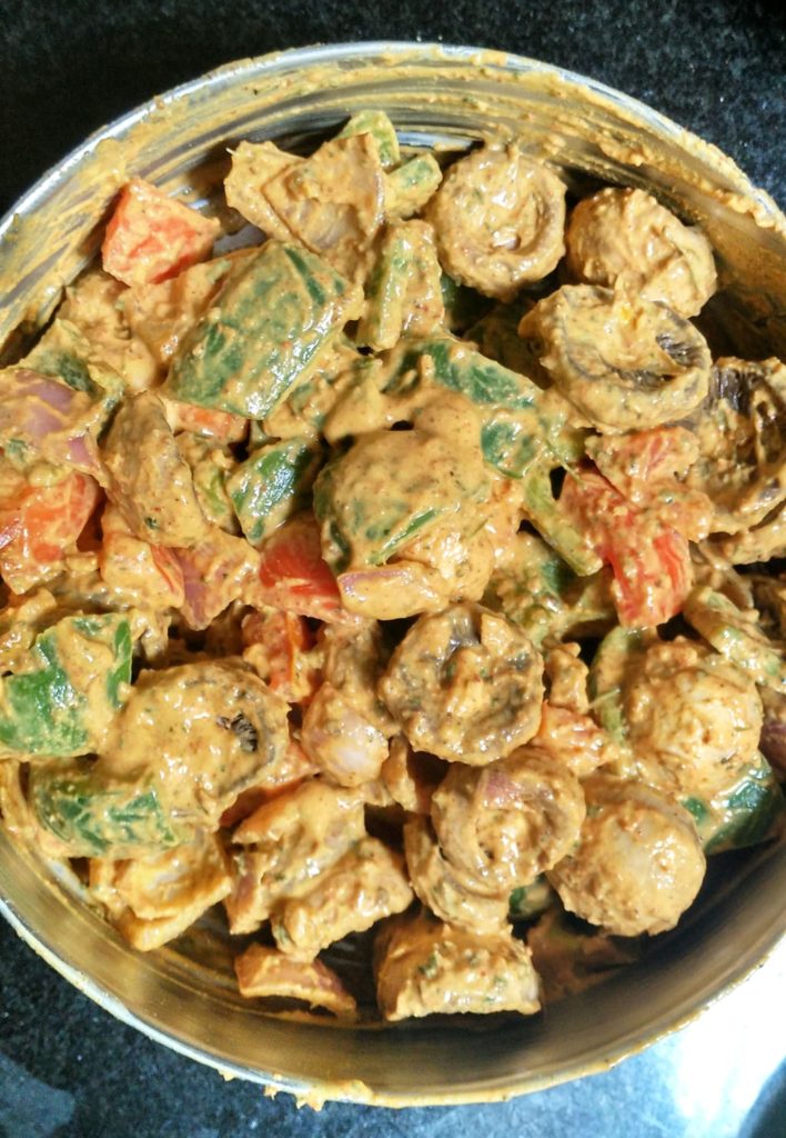 MUSHROOM TIKKA RECIPE / TANDOORI MUSHROOM / GRILLED MUSHROOM RECIPE ...