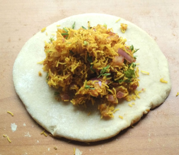 SEV PARATHA RECIPE | EASY PARATHA RECIPE - Cook with Smile