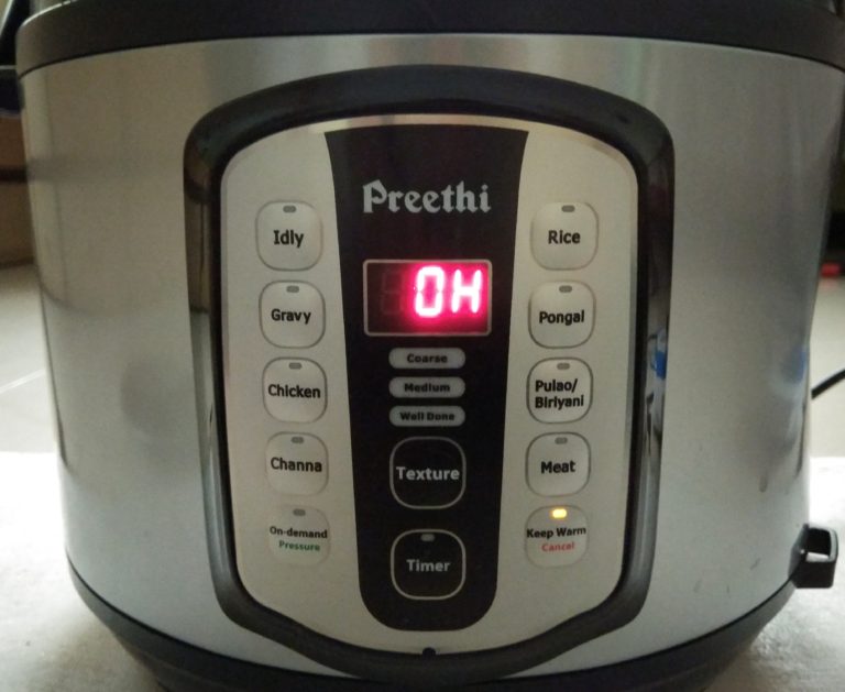 South Indian style Channa Masala recipe with Preethi Electric Pressure ...