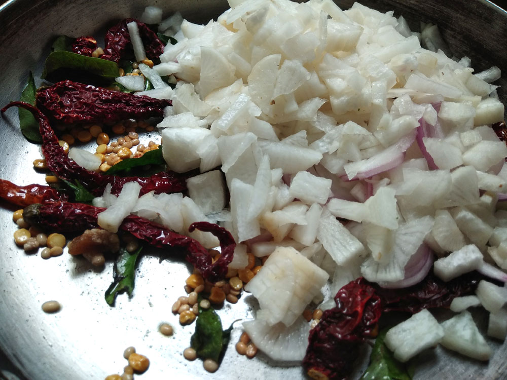 RADISH CHUTNEY RECIPE / MULLANGI ( MOOLANGI ) CHUTNEY RECIPE - Cook ...