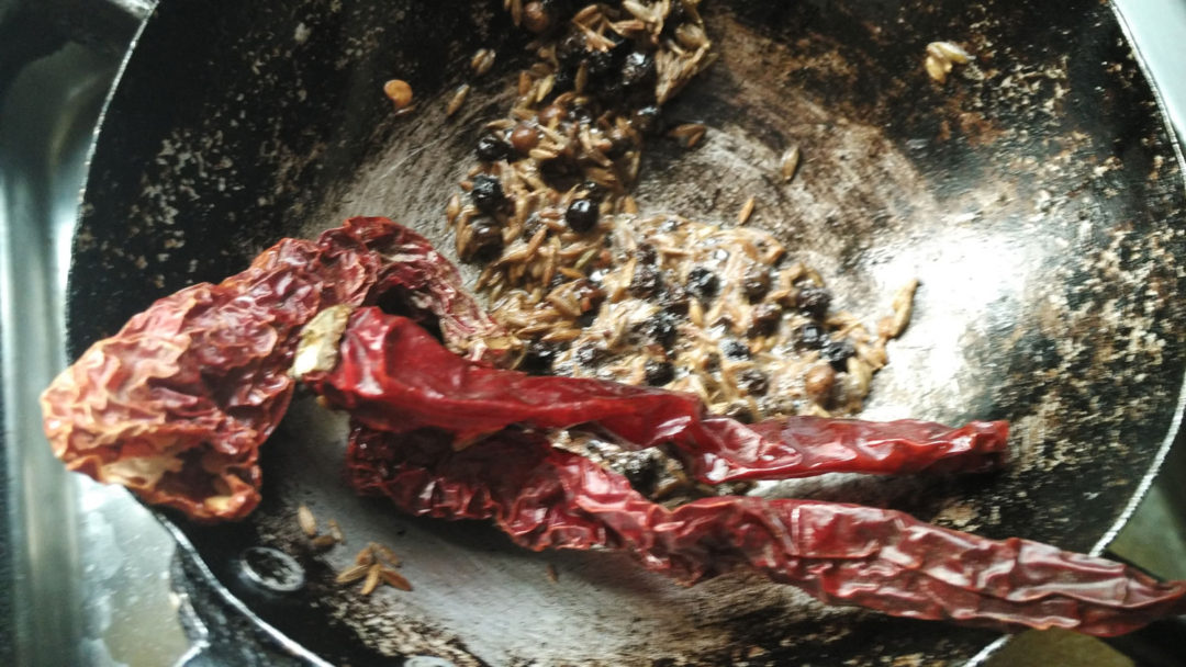 SNAKE GOURD KOOTU / PADAVALAKAI ( PUDALANGAI ) KOOTU - Cook with Smile