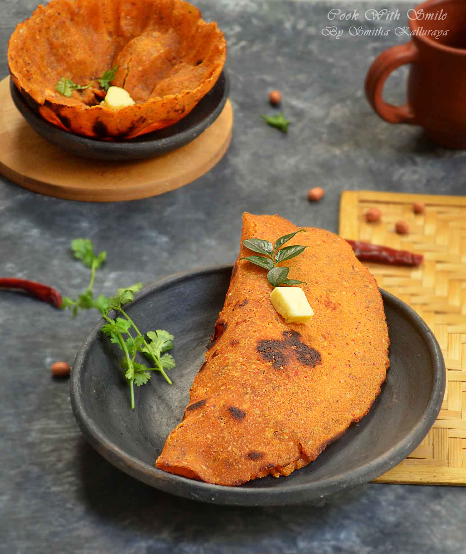 KODUBALE ROTTI RECIPE / KHARA AKKI ROTTI RECIPE - Cook with Smile