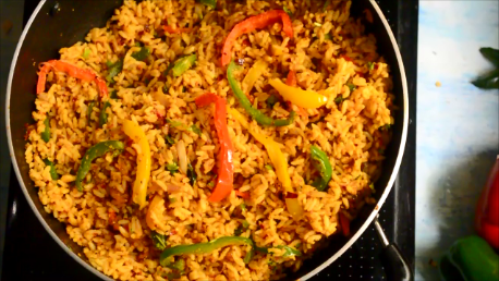 CAPSICUM RICE RECIPE / CAPSICUM MASALA RICE - Cook with Smile