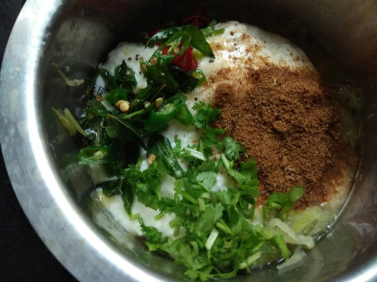 BOTTLE GOURD RAITA RECIPE / LAUKI ( DOODHI ) RAITA / SOREKAYI RAITA ...