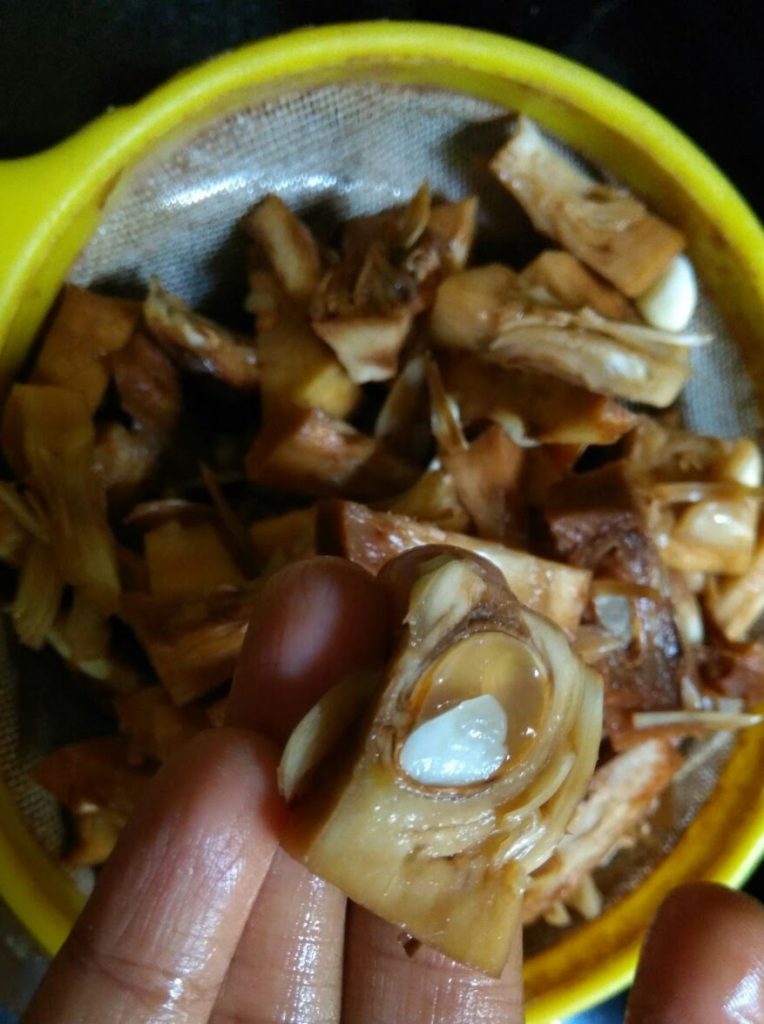 RAW JACKFRUIT CURRY RECIPE / KERALA STYLE JACKFRUIT CURRY / KATHAL ...