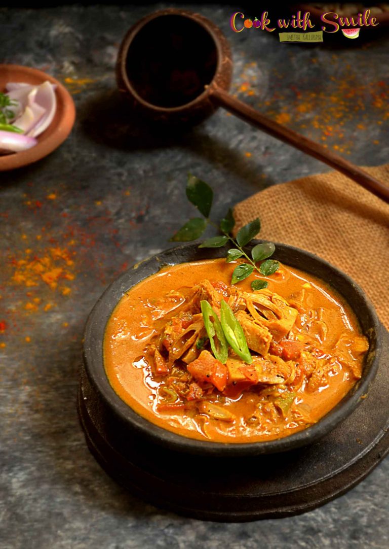RAW JACKFRUIT CURRY RECIPE / KERALA STYLE JACKFRUIT CURRY / KATHAL ...