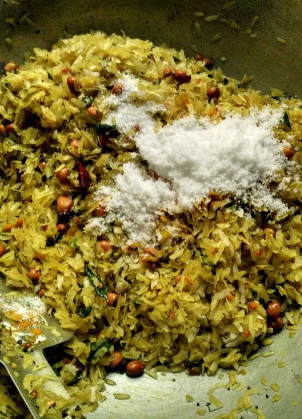 INSTANT POHA MIX RECIPE / READY TO EAT INSTANT POHA RECIPE - Cook with ...