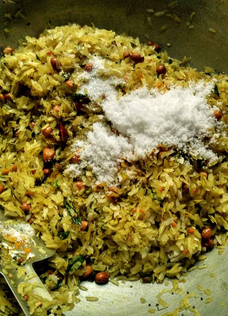 INSTANT POHA MIX RECIPE / READY TO EAT INSTANT POHA RECIPE - Cook with ...