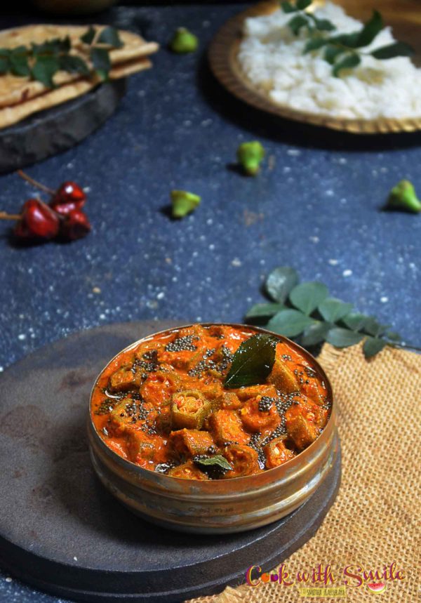 BENDEKAYI GOJJU RECIPE / BENDEKAI KAYIRASA / KARNATAKA STYLE BHINDI ...