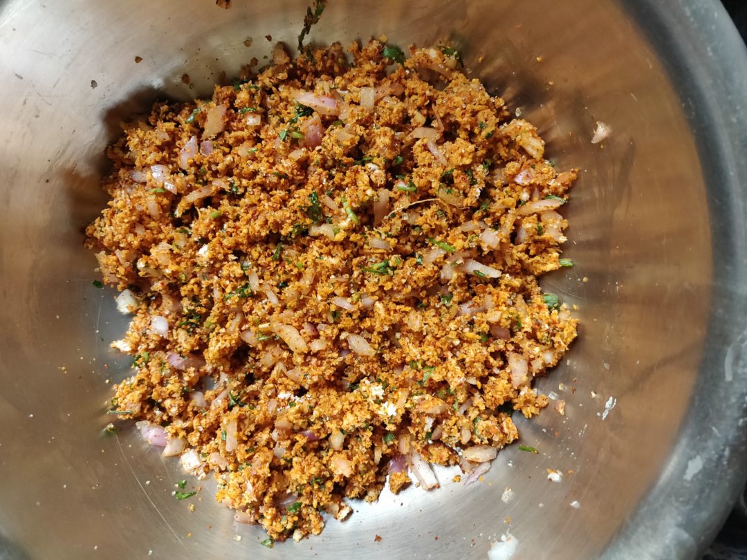 AVALAKKI UPKARI RECIPE / HACHIDA AVALAKKI / BAJIL UPKARI - Cook with Smile