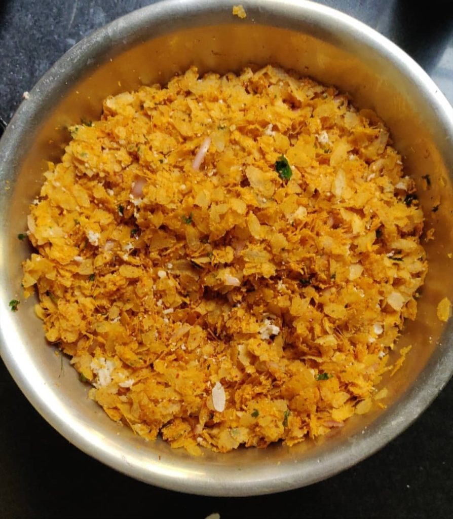 AVALAKKI UPKARI RECIPE / HACHIDA AVALAKKI / BAJIL UPKARI - Cook with Smile