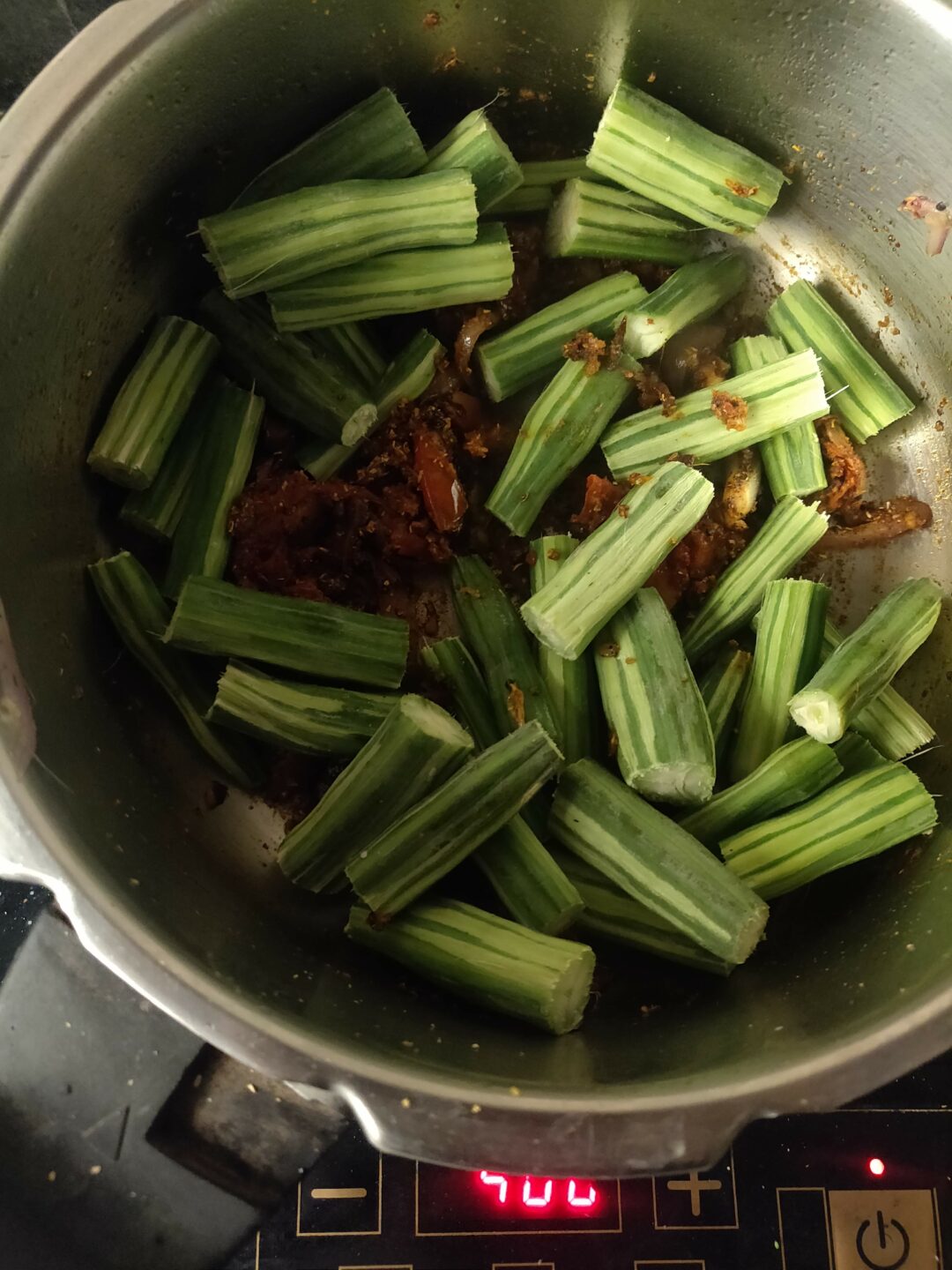 DRUMSTICK CURRY RECIPE / NUGGEKAI CURRY