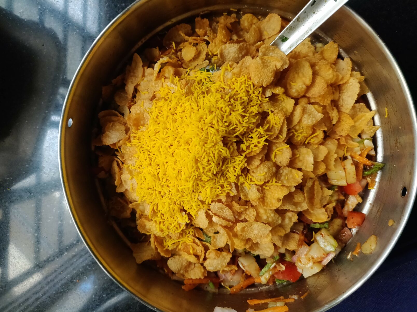 CORNFLAKES CHAAT RECIPE / CORNFLAKES BHEL - Cook with Smile