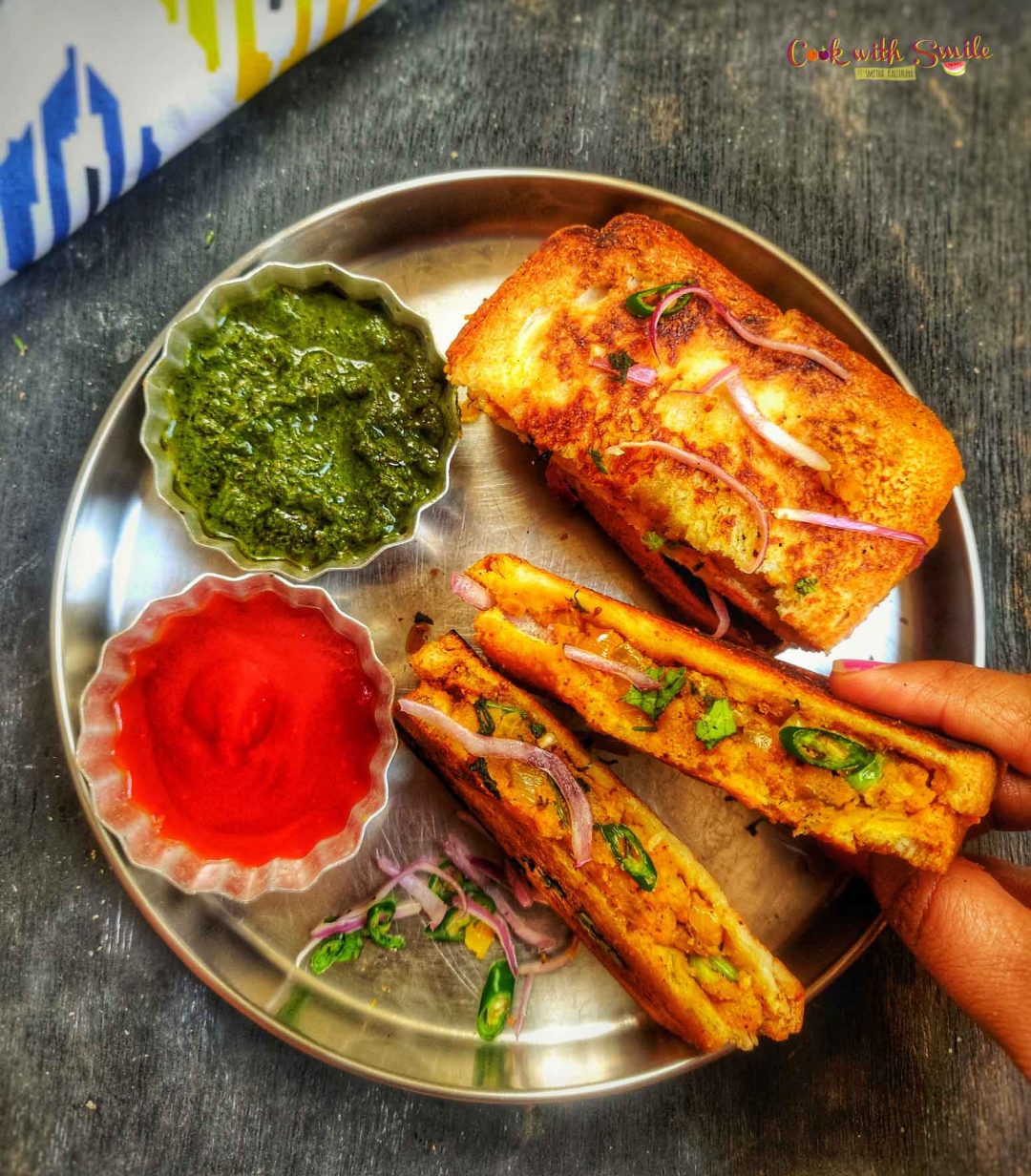 POTATO SANDWICH RECIPE | ALOO SANDWICH RECIPE - Cook with Smile