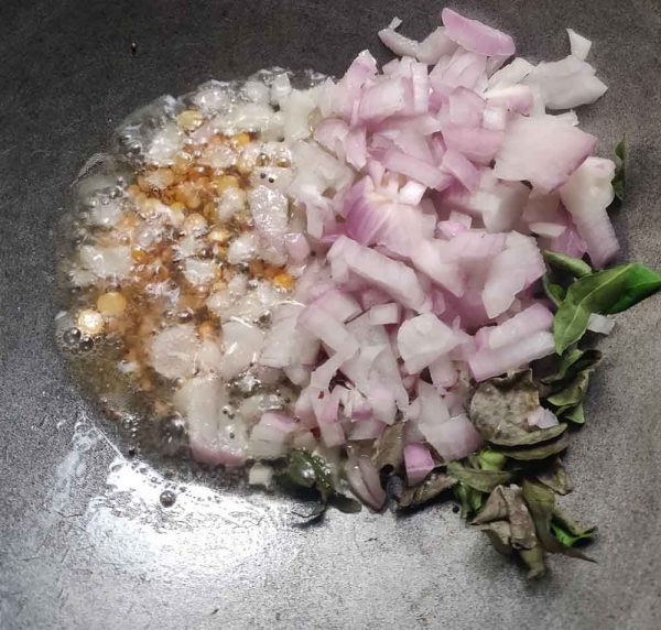 CABBAGE PATHRODE / PATHRODE PALYA RECIPE / PATHRODE - Cook with Smile