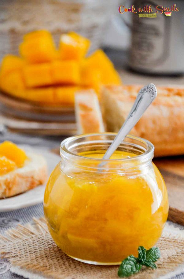 MANGO JAM RECIPE / HOMEMADE MANGO JAM RECIPE - NO PECTIN !! - Cook with ...