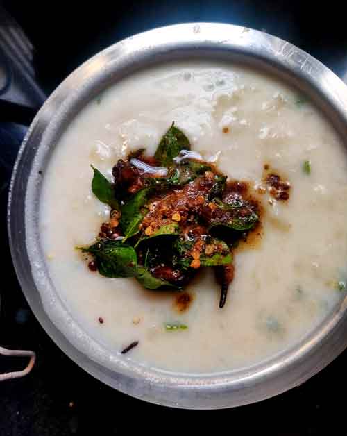 ALUGADDE MOSARU GOJJU RECIPE / ALOO RAITA / POTATO RAITA - Cook with Smile