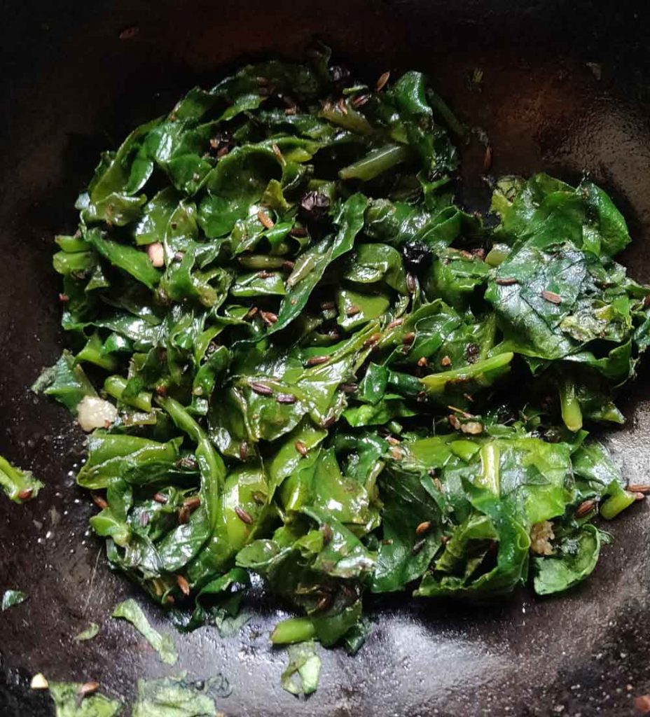 BASALE SOPPU THAMBLI RECIPE / MALABAR SPINACH THAMBULI - Cook with Smile