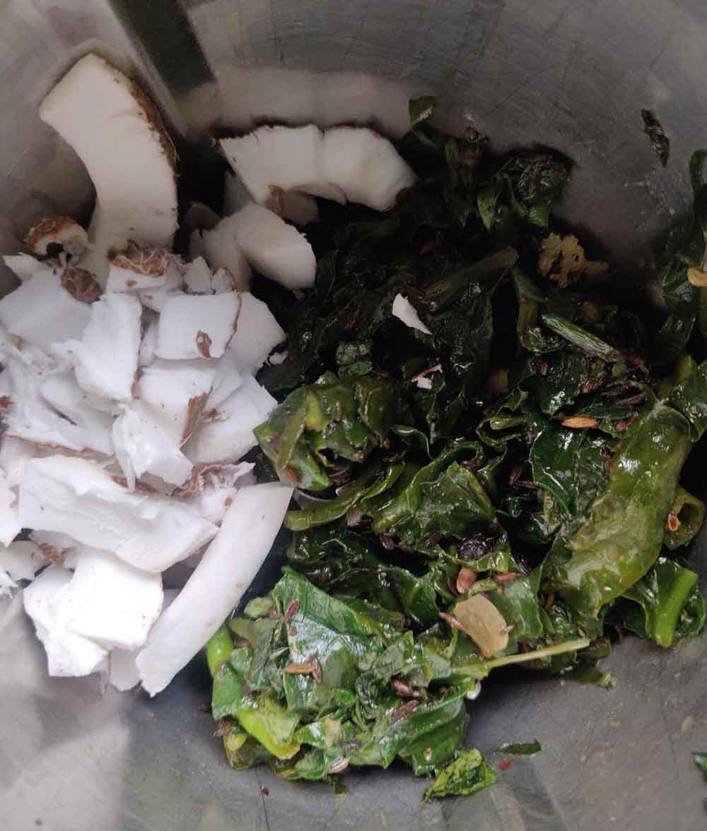 BASALE SOPPU THAMBLI RECIPE / MALABAR SPINACH THAMBULI - Cook with Smile