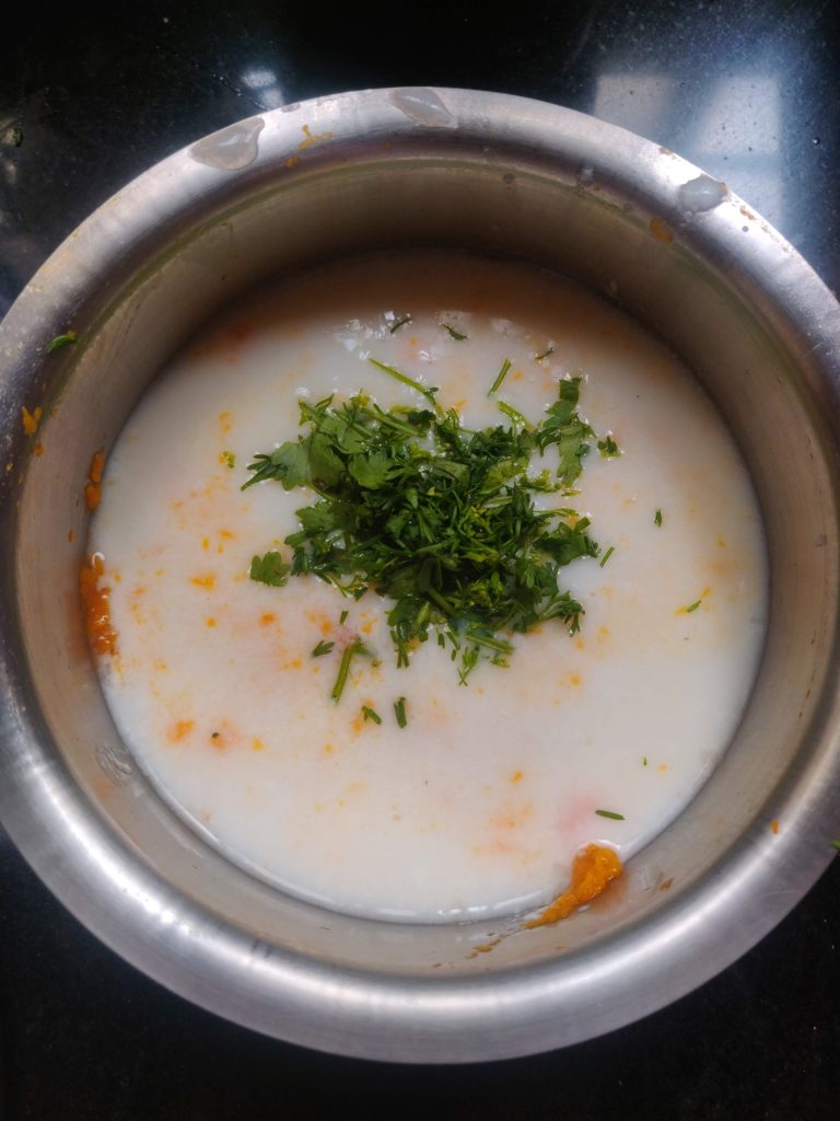 CARROT RAITA RECIPE/ CARROT MOSARU GOJJU / GAJAR KA RAITA - Cook with Smile