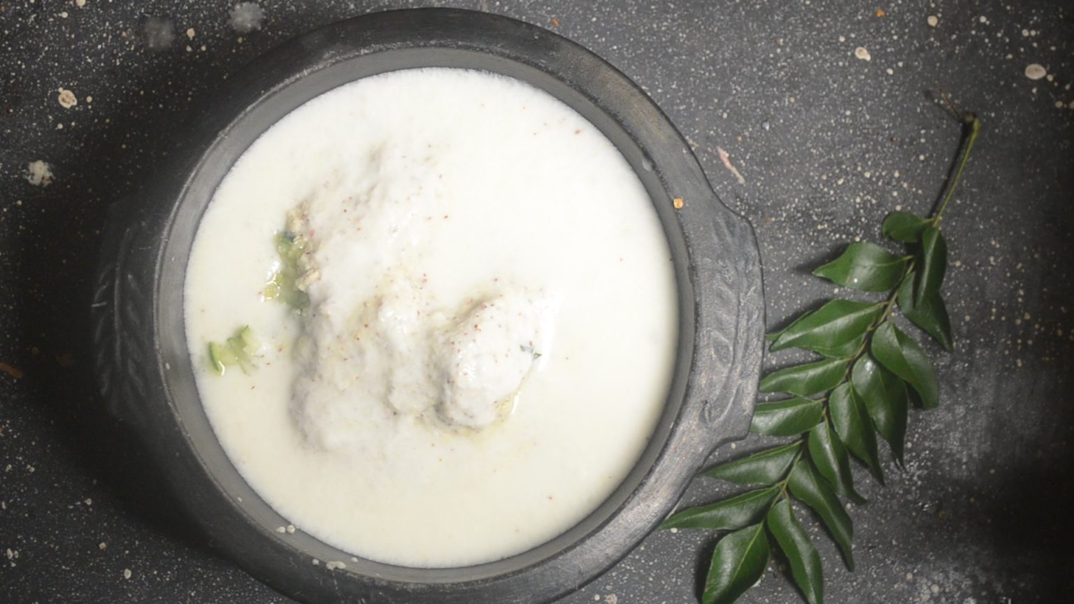 CUCUMBER SASIVE RECIPE / SOUTHEKAYI SASMI / SOUTHEKAI GOJJU - Cook with ...