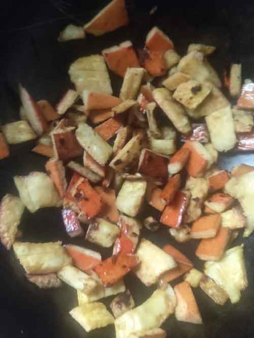 POMEGRANATE TAMBLI / DALIMBE SIPPE TAMBULI - Cook with Smile