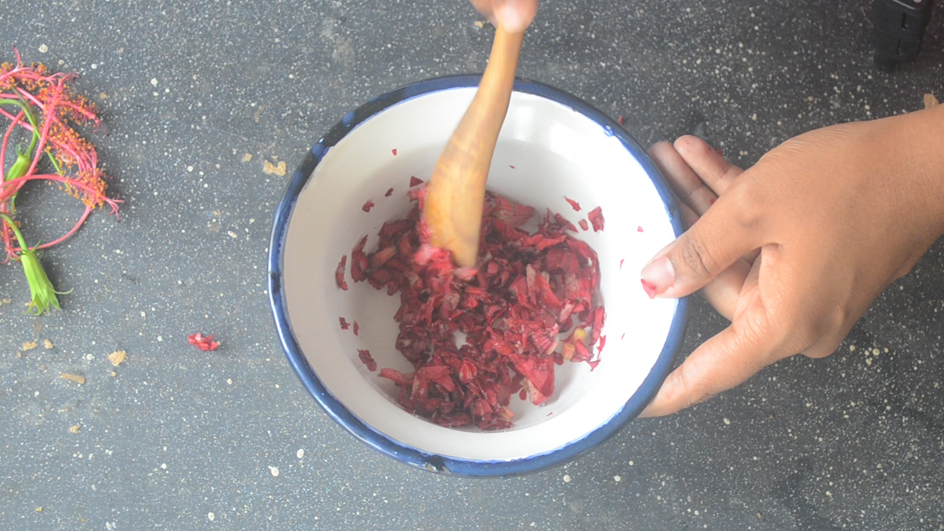 HIBISCUS TAMBULI / DASAVALA THAMBLI - Cook with Smile